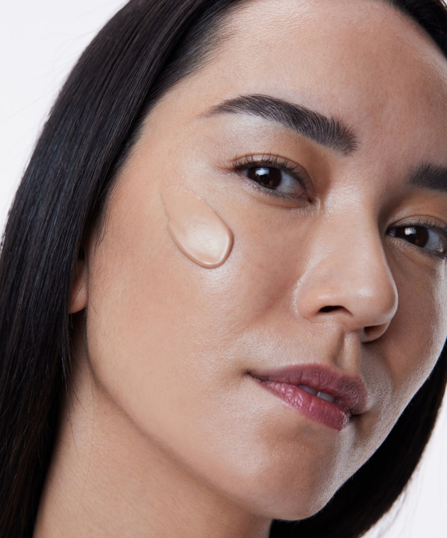 SuperNatural Radiance Serum SPF 30 Sunscreen | Weightless Hydration ...